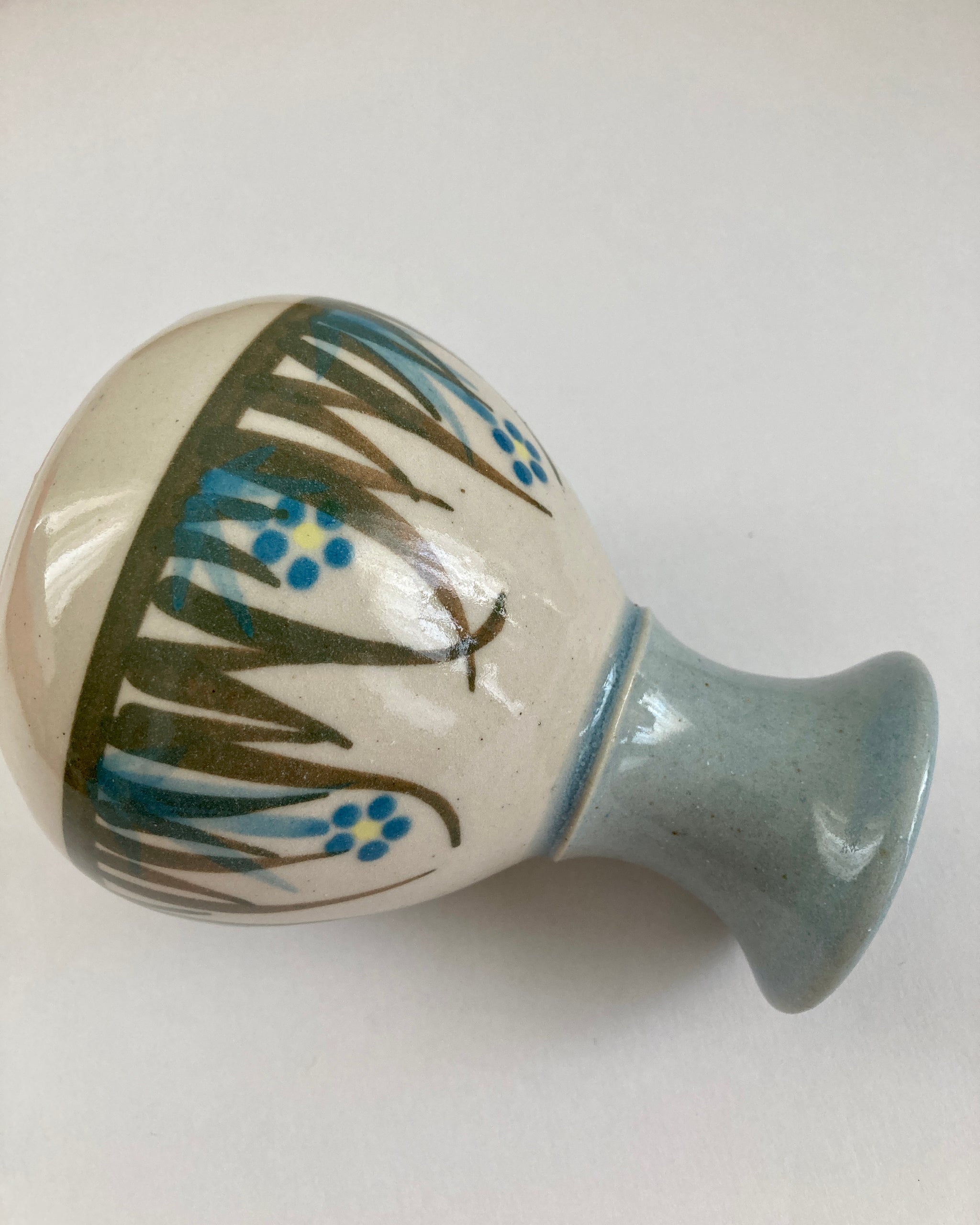 Art Pottery Small Vase by Frank Massarella – Vintage Renude