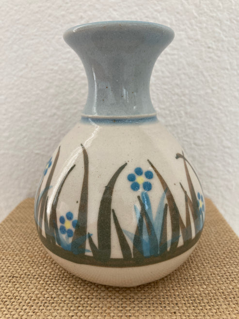 Art Pottery Small Vase by Frank Massarella – Vintage Renude