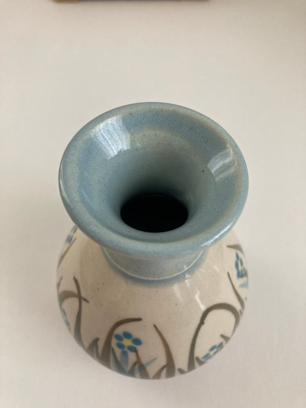Art Pottery Small Vase by Frank Massarella – Vintage Renude
